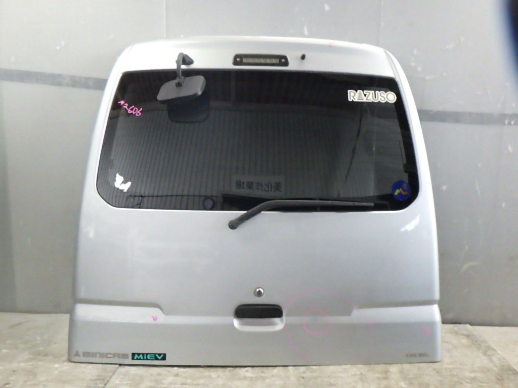 【やや傷や汚れあり】売り切り ZAB-U67V ミニキャブ ミーブ EV A31 M2L3 ミラー付 バックドア リアゲート 05-12-04-515 B1-F0 スリーアール長野の落札情報 ...