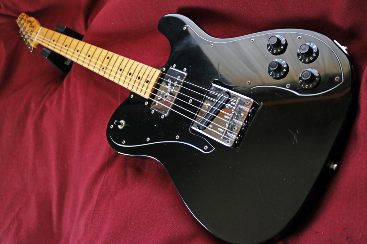【傷や汚れあり】【Fender Japan】TC72-70（BLK）'72 Telecaster Custom（ワイドレンジ・ハムバッカー搭載 ...