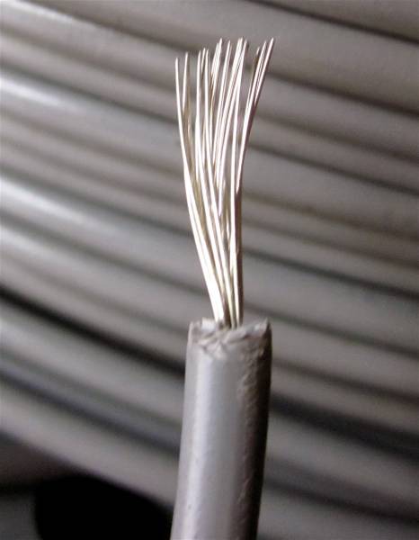 【未使用】#185 究極の撚り線★MIL.WIRE 60年代★強烈パワフル 18AWG 2mの落札情報詳細 - ヤフオク落札価格検索 オークフリー