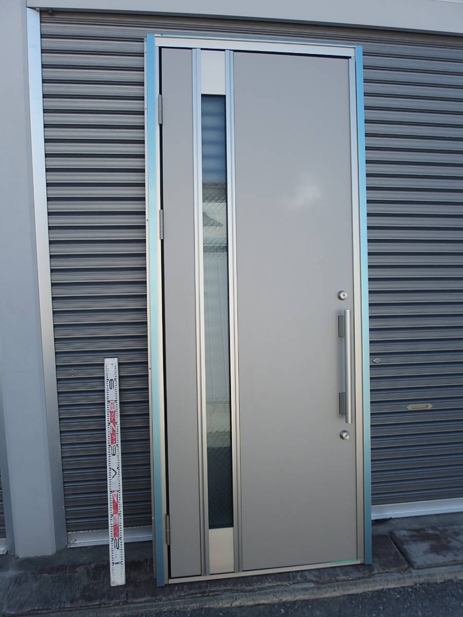 【傷や汚れあり】在庫品 玄関ドア YKK ヴェナート D30 C09型 片開 左吊 プラチナステン 断熱ドア 訳ありの落札情報詳細 - ヤフオク落札価格検索 オークフリー