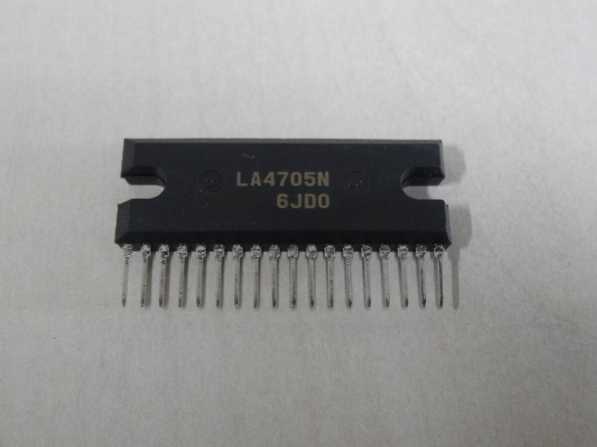 【未使用】17177 SANYOサンヨー IC モノリシック集積回路⑥ 大量128個まとめて LA4705N 6JD0 未使用保管品 の落札 ...