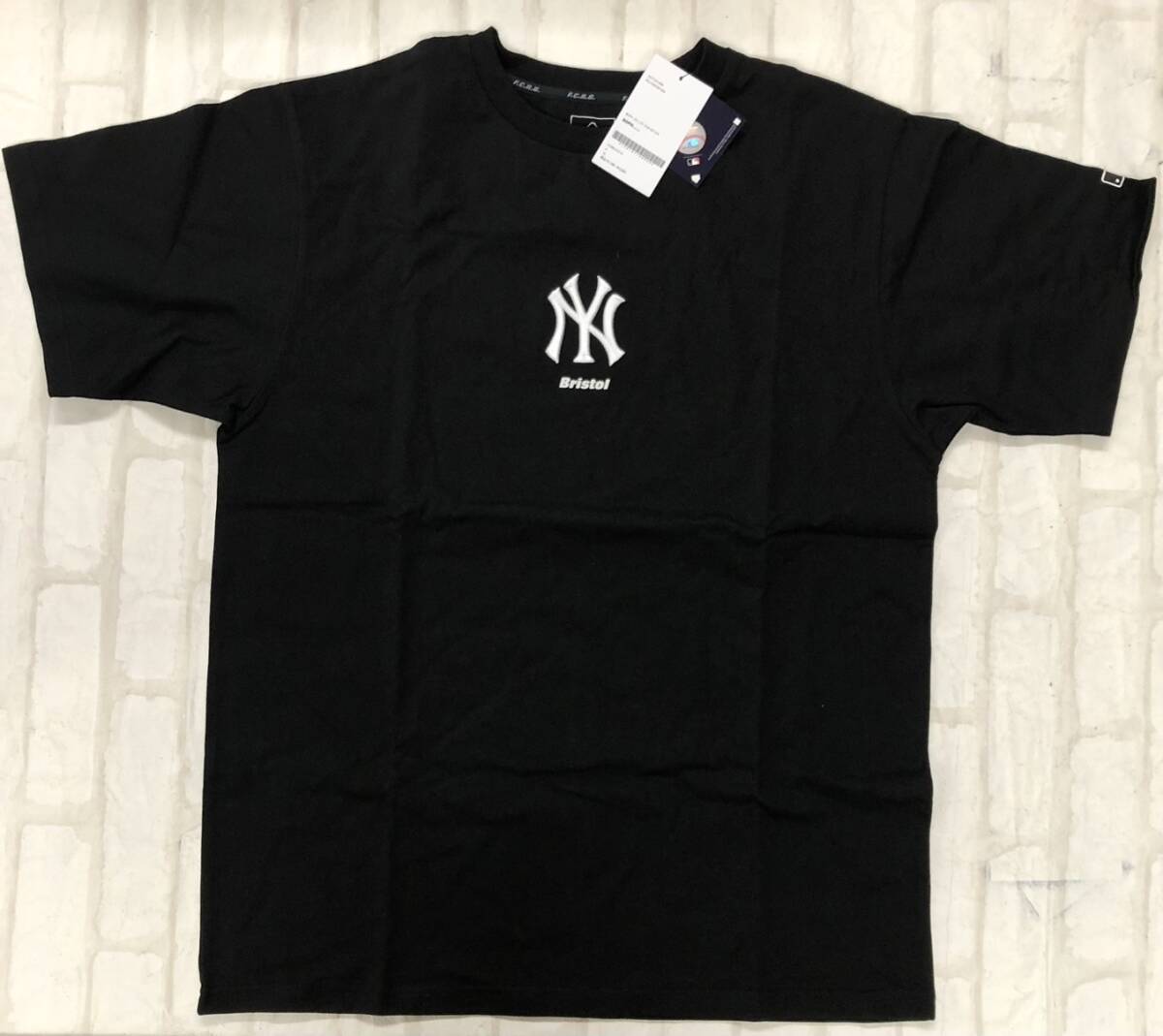 【未使用に近い】 未使用 F.C.R.B. F.C.Real Bristol エフシー レアル ブリストル MLB TOUR B&W TEAM ...