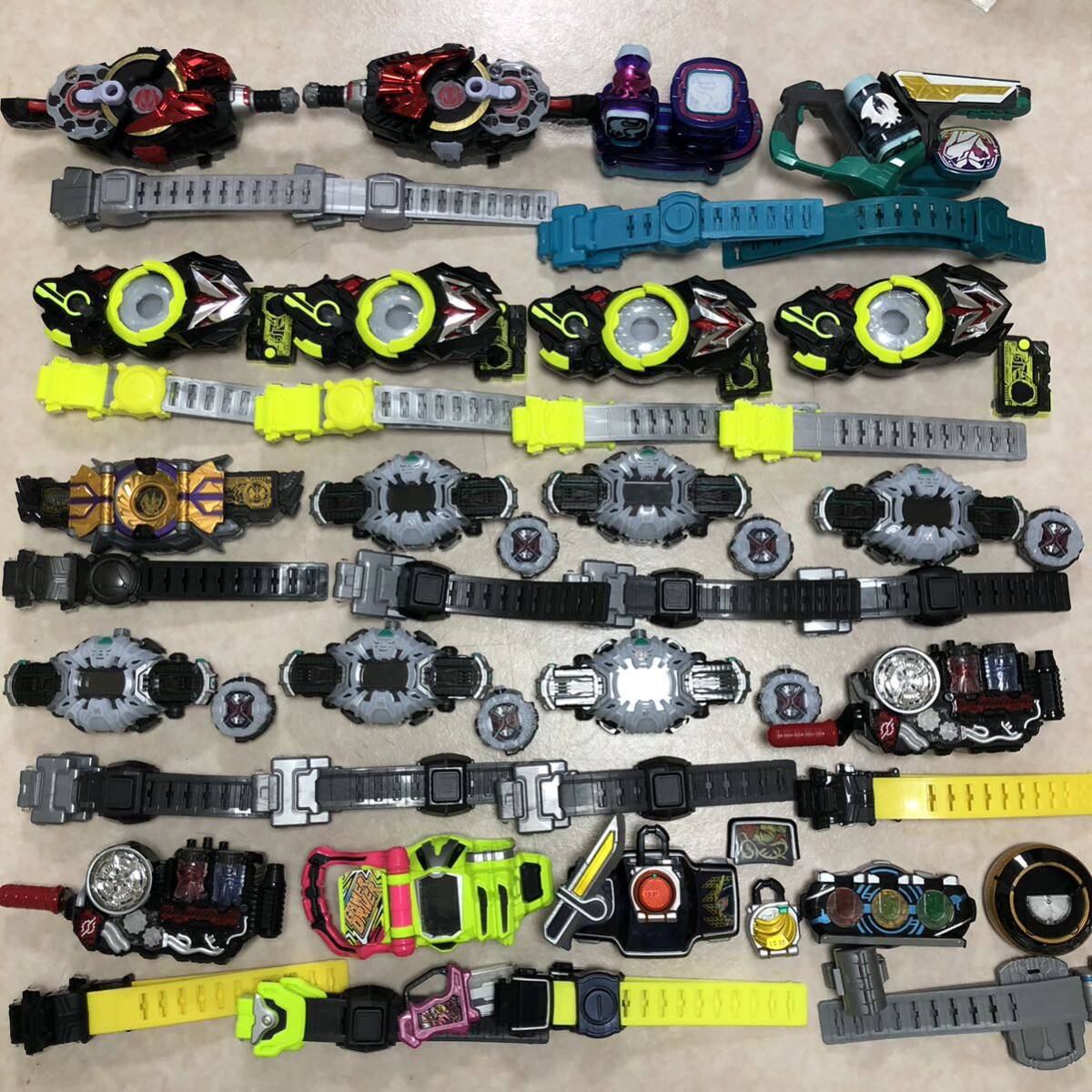 【傷や汚れあり】1円~仮面ライダー Dx版 変身ベルト 20セット、ギーツ、リバイス、ゼロワン、ジオウ、ビルド、エグゼイド、鎧武、オーズの落札