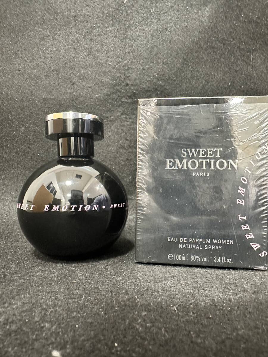 【未使用に近い】★☆香水 GEPARLYS SWEET EMOTION ジェパーリー スイートエモーション 100ml 残り約9割 箱あり ...