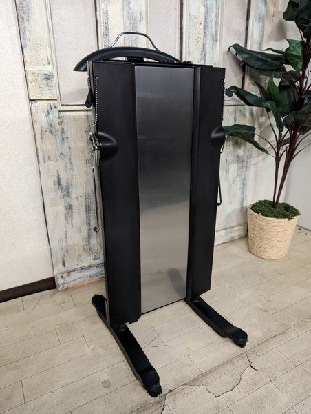 【やや傷や汚れあり】§綺麗【東芝 TOSHIBA ズボンプレッサー HIP-T100 デュアルケアシステム 消臭機能 キャスター付】P05043の落札情報詳細 - Yahoo!オークション落札 ...