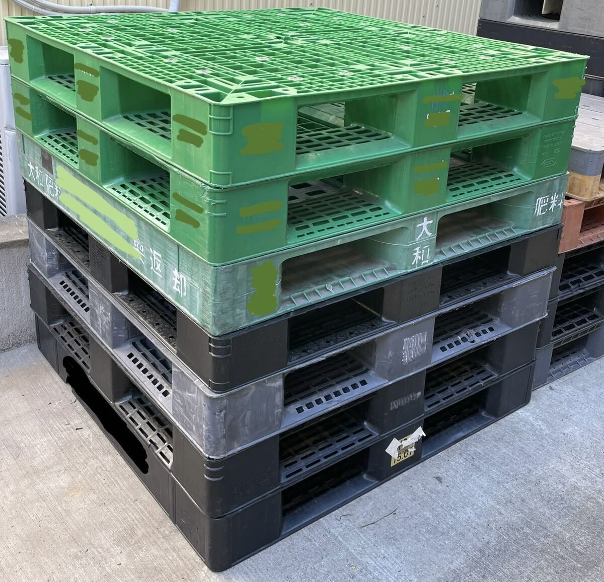 【傷や汚れあり】プラパレ パレット 1100×1100 中古 プラスチックパレット ハンドリフト使用可能 京都の落札情報詳細 - Yahoo!オークション落札価格検索 オークフリー