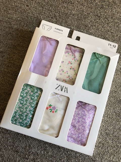 【未使用】★新品ZARAザラ可愛い小花柄ショーツ6枚セット152★紫緑の落札情報詳細 - Yahoo!オークション落札価格検索 オークフリー