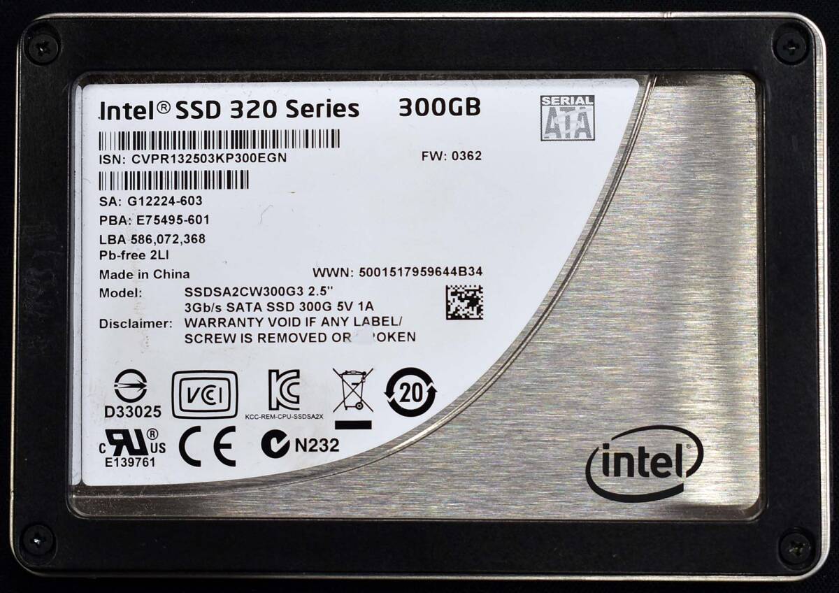 【目立った傷や汚れなし】1円スタート Intel SSD 320 Series 300GB SATA 3Gb/s 2.5inch ...