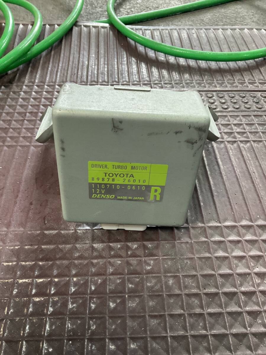 【やや傷や汚れあり】ハイエース 200系 KDH ドライバーターボモーター アクチュエーターコンピューター 89878-26010の落札情報 ...