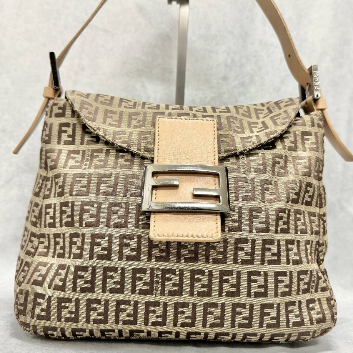 【目立った傷や汚れなし】1円〜美品 FENDI フェンディ マンマバケット FF柄 ズッキーニ キャンバス ハンドバック ワンショルダーバック ブラウンの落札情報詳細 - ヤフオク落札価格検索 ...
