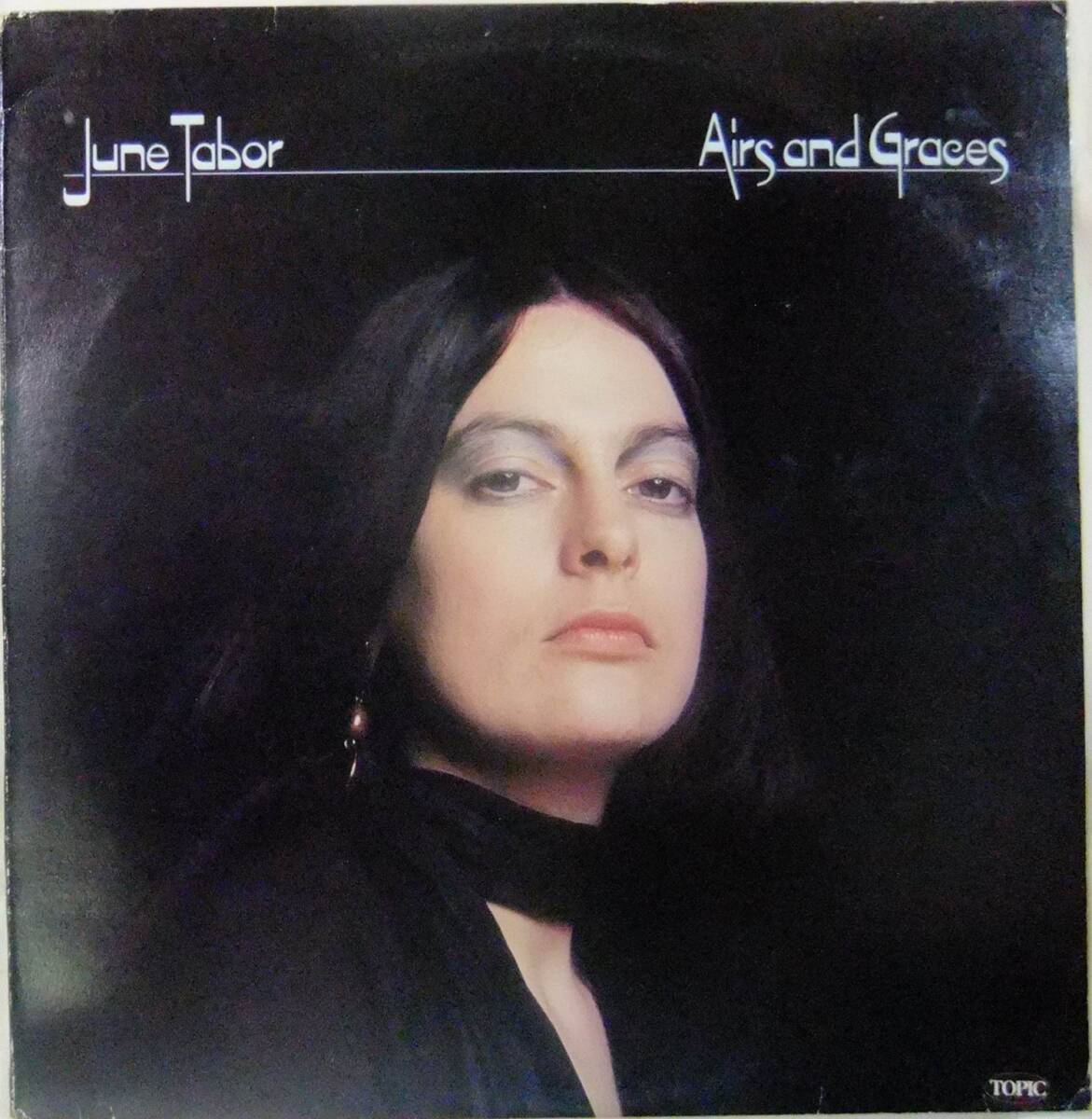 【やや傷や汚れあり】June Tabor / Airs And Graces / '76UK Topic Records / 初盤オリジナル / feat. Nic Jonesの落札情報詳細 ...