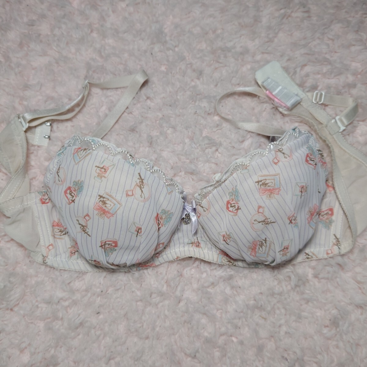 【未使用】No.55-E型++ tutuanna/C70 JC/女子中学生～スクール/普段使い カジュアル系ブラ 色あせ+++型崩れ++他ジャンク/NCNR/安心匿名発送の落札情報詳細 ...