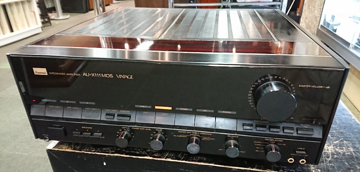 【全体的に状態が悪い】SANSUI サンスイ AU-X111 MOS VINTAGE アンプ プリメインアンプ 箱有り 音響機器 オーディオ ...