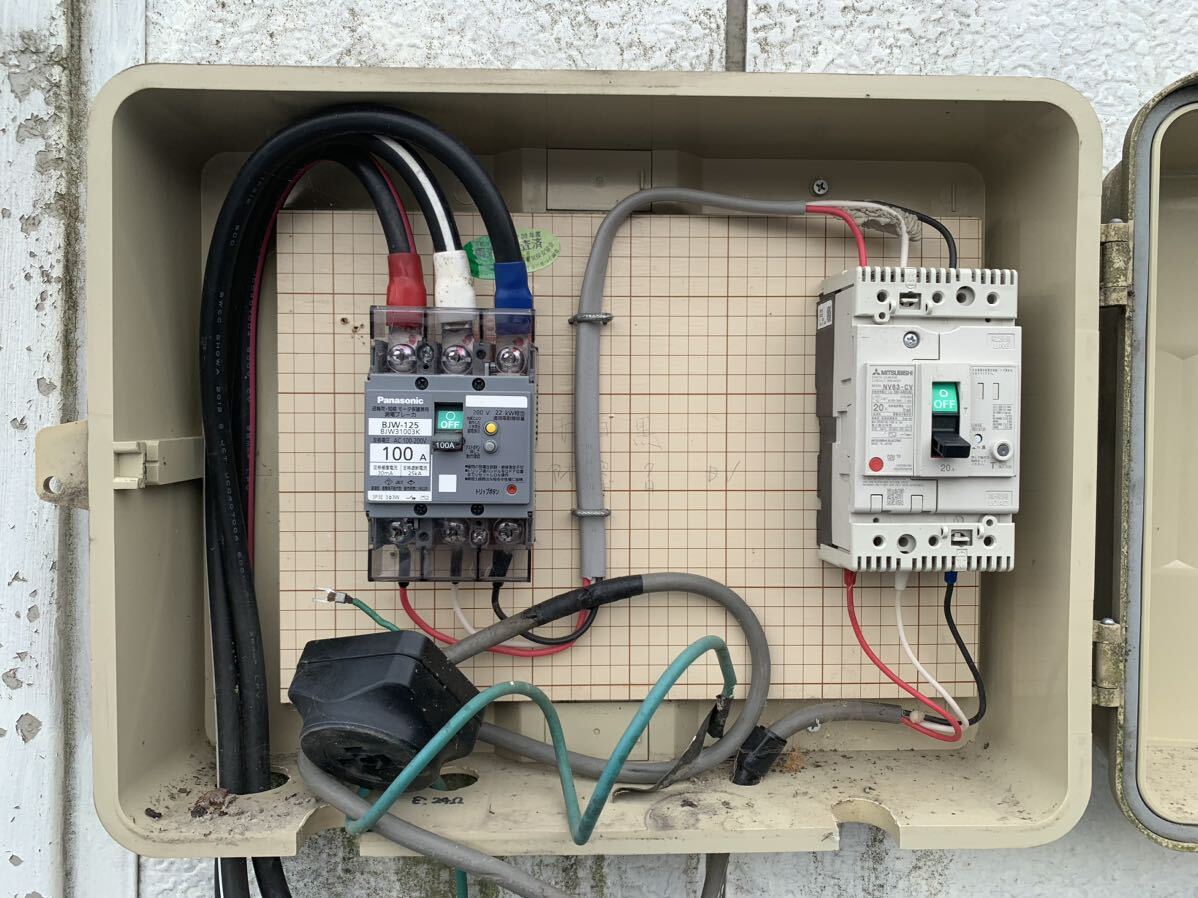 【傷や汚れあり】漏電遮断器 200V 三相 ブレーカー ジャンク 三相動力ケーブル約2メートル付き ウオルボックス付の落札情報詳細 - Yahoo!オークション落札価格検索 オークフリー