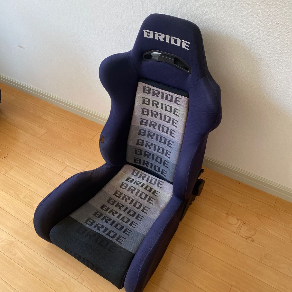 【やや傷や汚れあり】BRIDE BRIX セミバケットシート 着払いの落札情報詳細 - Yahoo!オークション落札価格検索 オークフリー