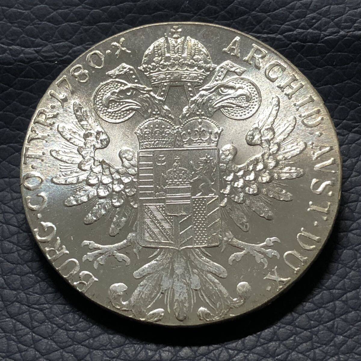 【目立った傷や汚れなし】1780年 古銭 オーストリア 1ターレル銀貨 ターラー マリア ・テレジア 大型銀貨 貿易銀 海外コイン 国章 記念硬貨の落札情報詳細 - Yahoo!オークション ...