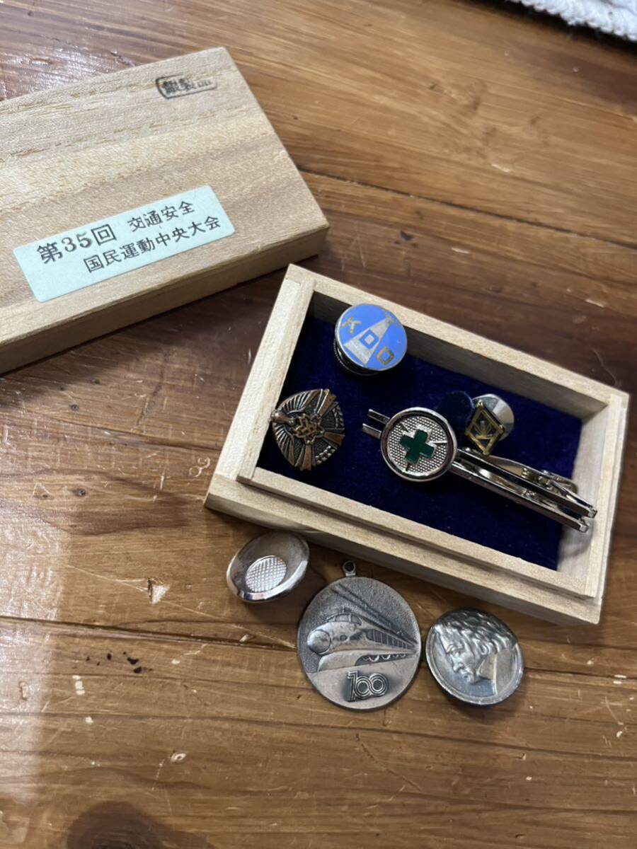 【傷や汚れあり】純銀刻印 ピンバッジ、タイピンまとめ 26gの落札情報詳細 - Yahoo!オークション落札価格検索 オークフリー