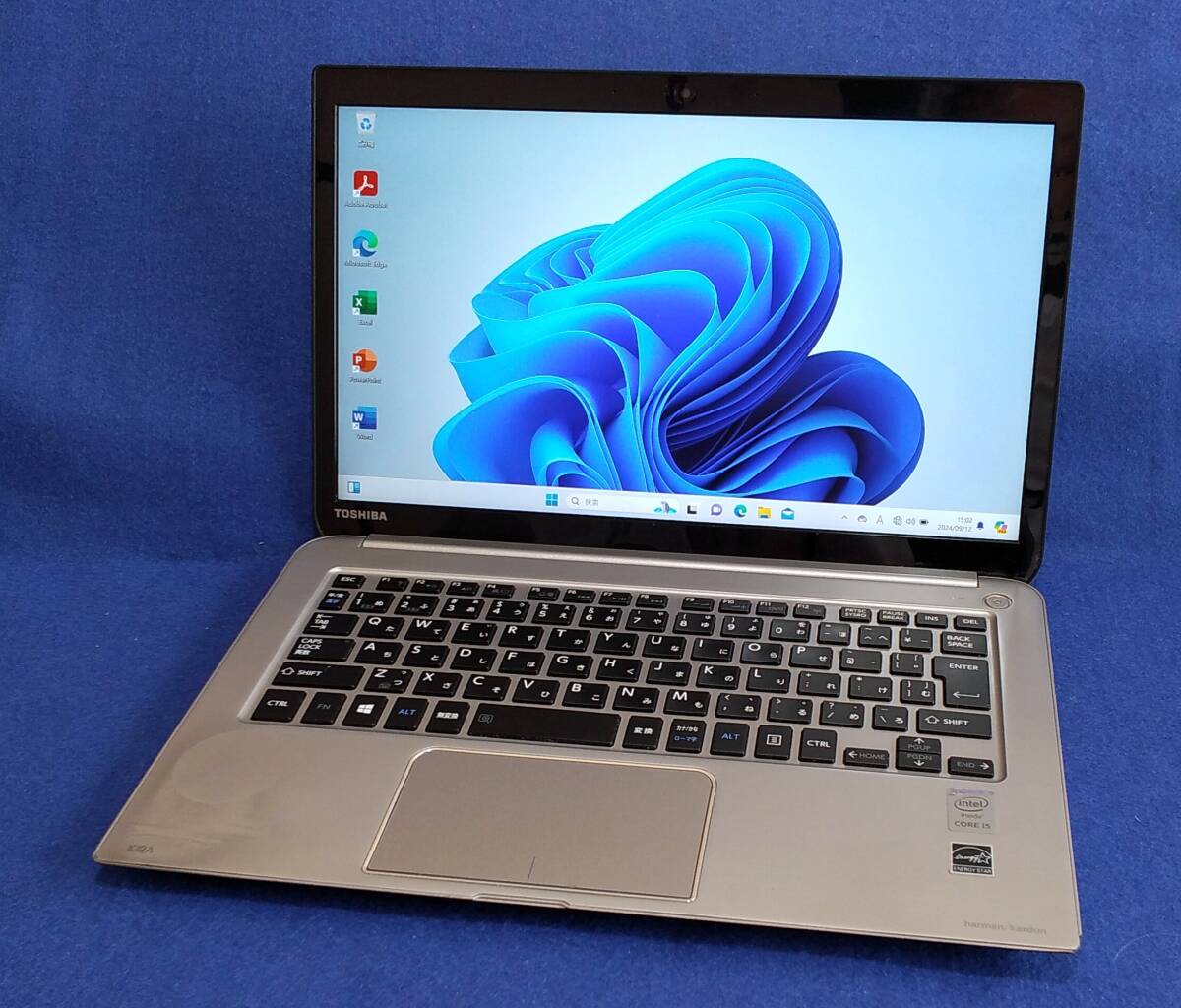 【傷や汚れあり】【ウルトラブック、MS-Office 365】東芝 dynabook KIRA V63/TS、Core i5、Windows 11、SSD 128GB、メモリ 8GB、無線 ...