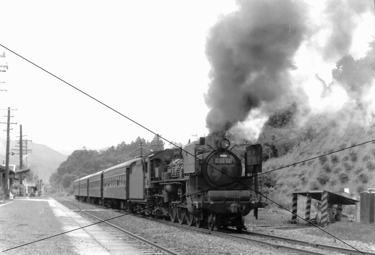 【やや傷や汚れあり】半額セール！C5552(若)門鉄デフ+1734客レ-2コマ/筑豊本線=昭和40年代のSLモノクロネガ35mm/筑前内野駅/S44.7.31/著作権譲渡証明書=無しの落札情報 ...