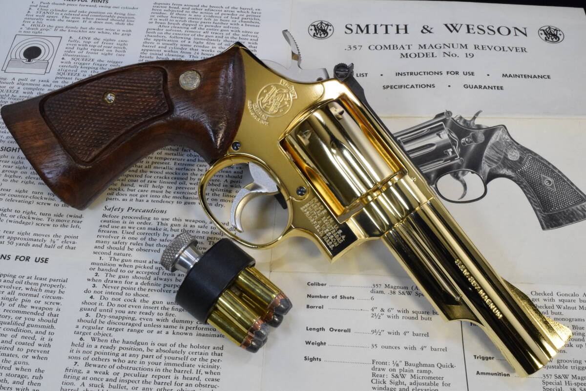 【未使用に近い】★ZEKE S&W COMBAT MAGNUM M19-3 4in ZINK DIECAST MODEL GUN +S&W社 ...