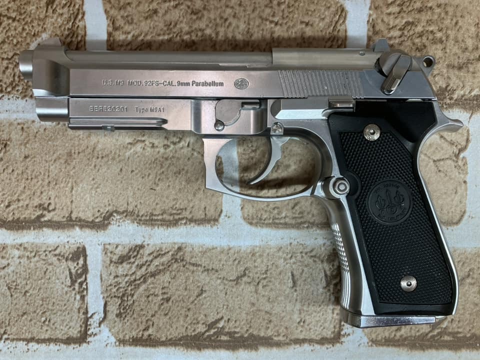 【傷や汚れあり】〇1円スタート 動作確認済 中古品 東京マルイ M9A1 MOD 92FS CAL 9mm Parabellum ステンレス ...