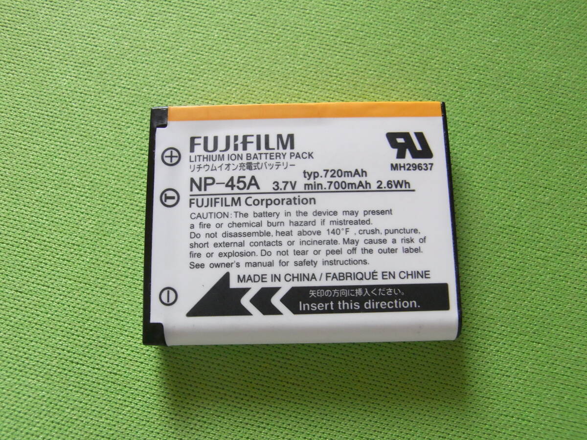 【目立った傷や汚れなし】【即決】 FUJIFILM フジフイルム 【純正品】 バッテリー NP-45A 動作品 5.の落札情報詳細 ...