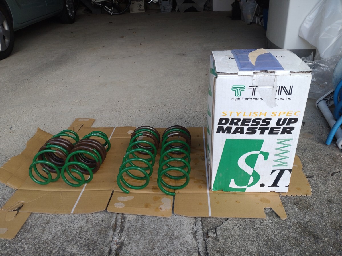 【目立った傷や汚れなし】TEINダウンサスS-TECHK-SPECAL スペーシアカスタムMK53S用 中古品の落札情報詳細 - Yahoo!オークション落札価格検索 オークフリー