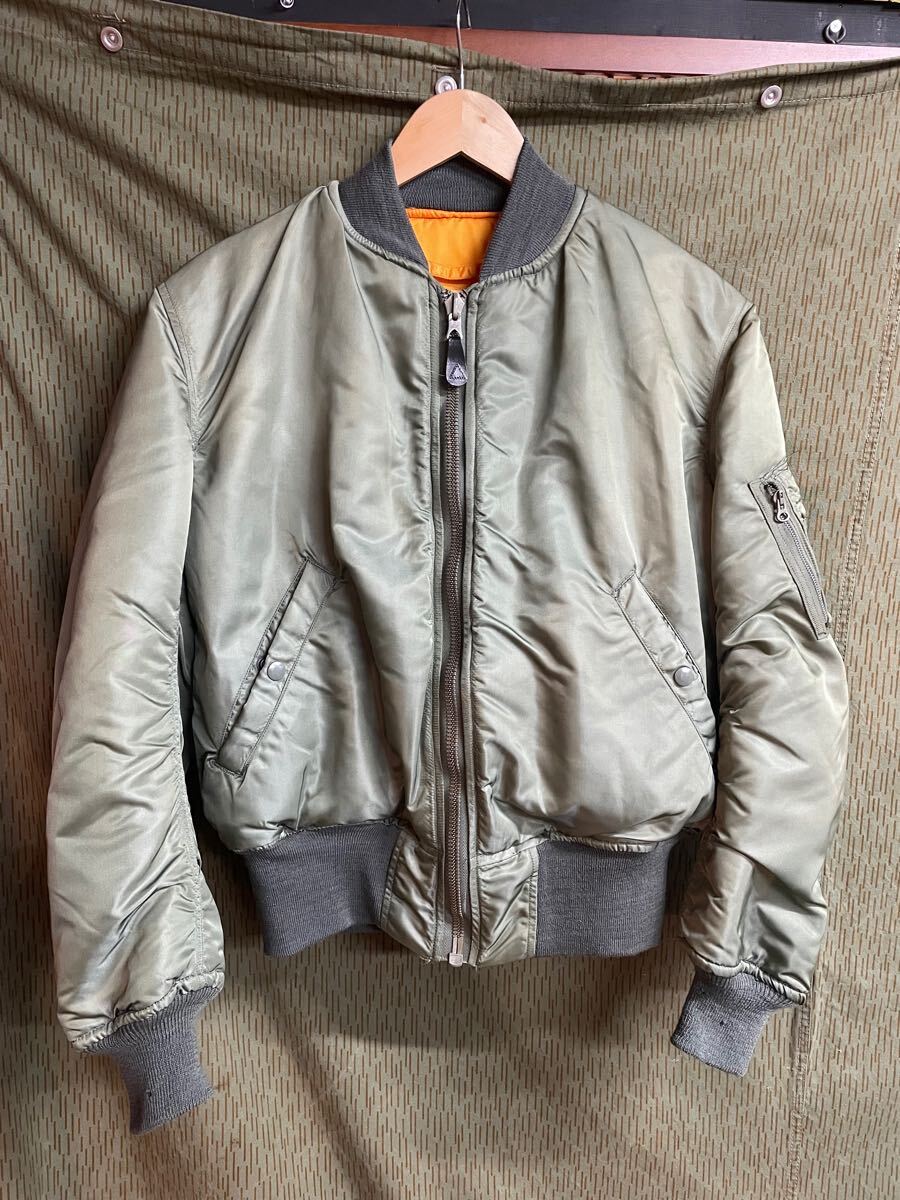 【目立った傷や汚れなし】米軍 USAF 実物 MA-1 MIL-J-8279D フライトジャケット サイズM 状態良し 1964の落札情報詳細 - Yahoo!オークション落札価格検索 オークフリー