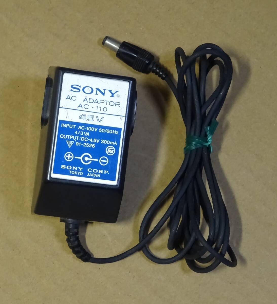 【傷や汚れあり】SONY ソニー AC ADAPTOR ACアダプター AC-110 4.5V 300mA スカイセンサー ICF-5500 ...