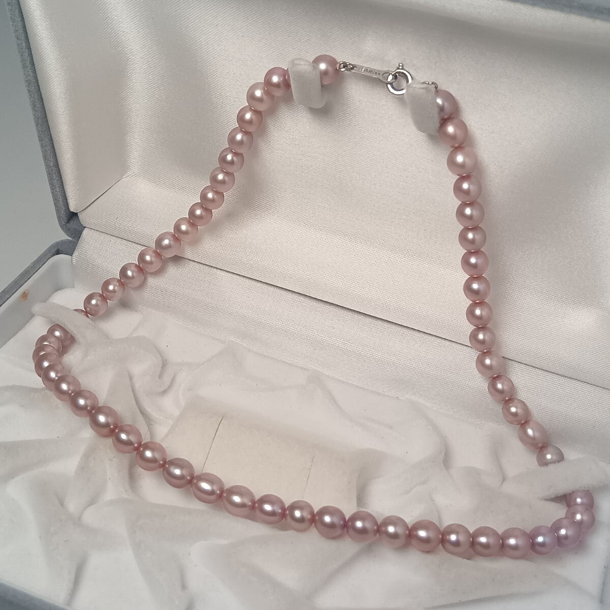 【目立った傷や汚れなし】【美品 最高級!!】タサキ 田崎 TASAKI パール ネックレス ピンク 紫 パープル 本真珠 照り強 テリ抜群 6.7-7mm 41cm SILVER刻印 干渉色の ...