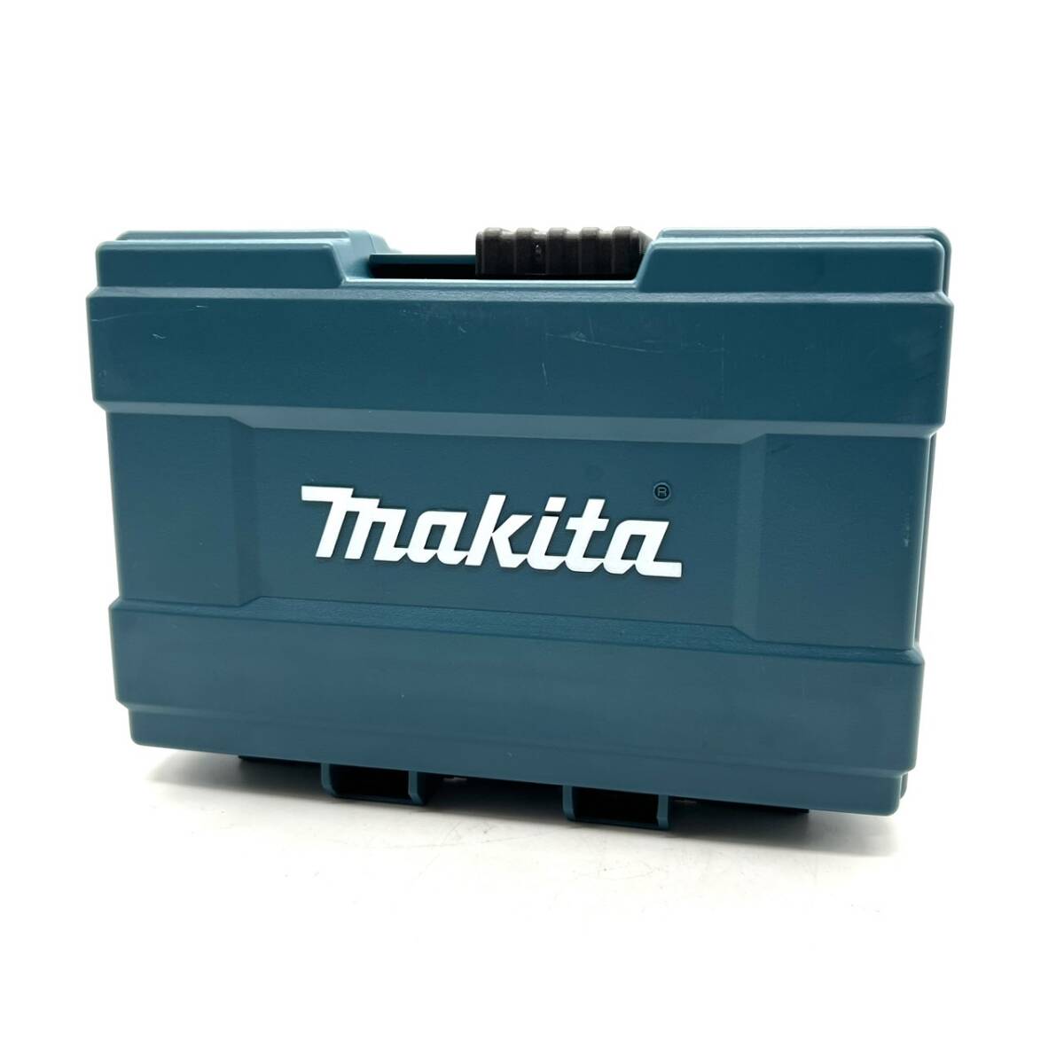 【未使用】 【未使用】 makita マキタ インパクトドライバー用 ビット ソケット ドリルビット 33本 セット ケース付 E-06622 ...