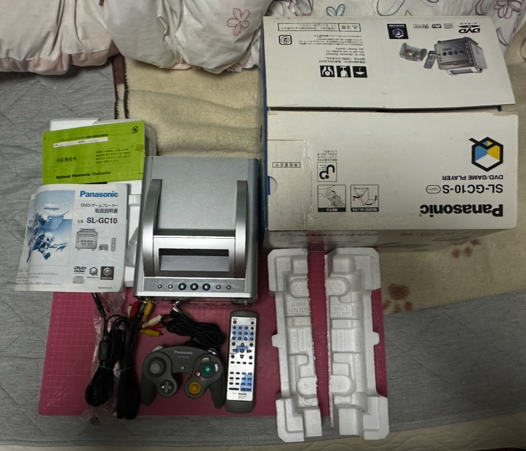 【傷や汚れあり】SL-GC10-S ゲームキューブ 本体 Panasonic パナソニック シルバー 箱説付き 付属品 任天堂 ...