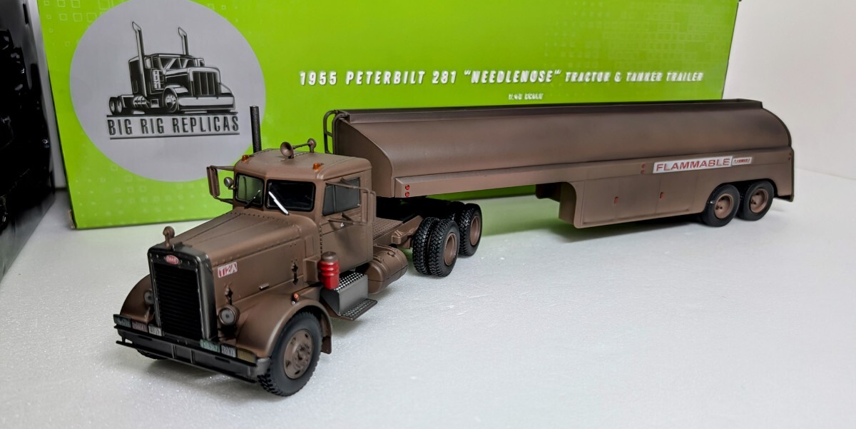 【目立った傷や汚れなし】1/43 1955 PETERBILT 281 NEEDLENOSE TRCTOR ＆ TANKER TRAILER ピータービルト トラクター タンク トレーラー ...