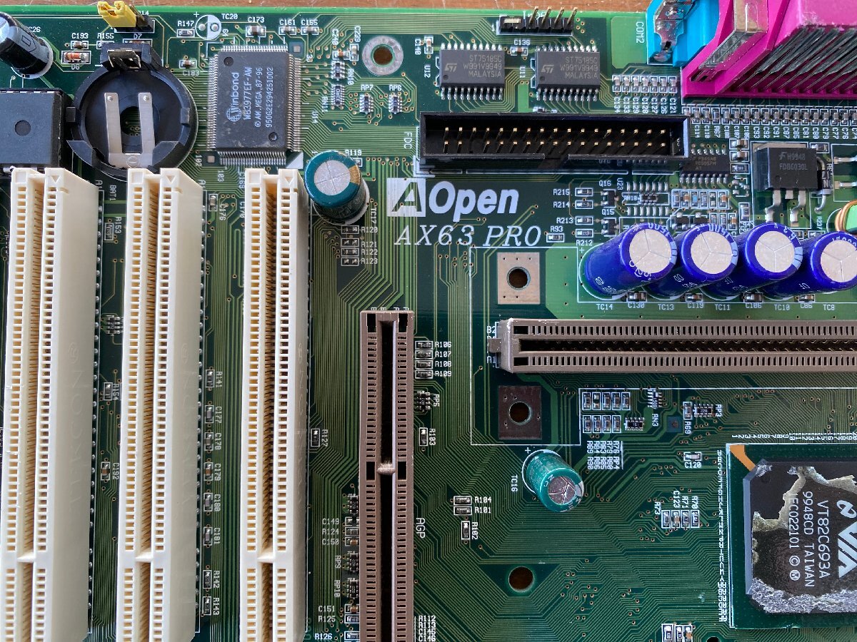 【やや傷や汚れあり】【送80サイズ】AOpen AX63 PRO VIA VT82C693A搭載 Slot1対応ATXマザーボード ※未 ...