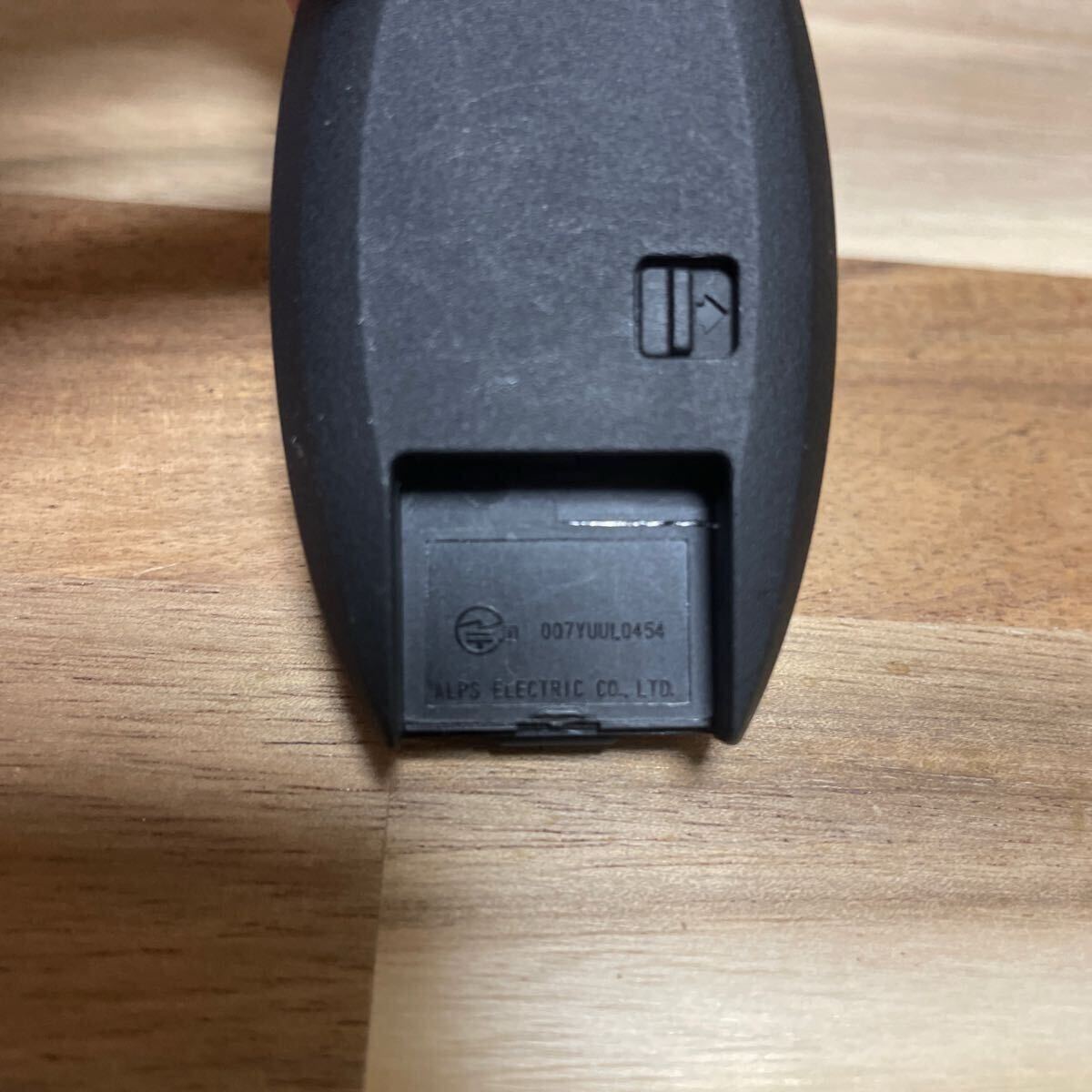 【目立った傷や汚れなし】O2137 日産 純正 スマートキー 基盤番号 007YUUL0454 4ボタン セレナ C26 エルグランド E52 両側電動スライドドア ラフェスタ キーレスの落札 ...