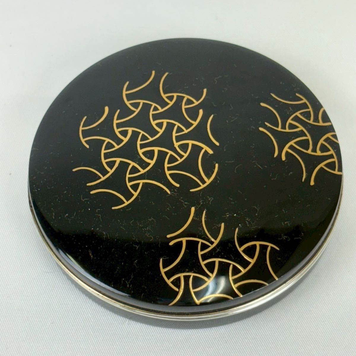 【傷や汚れあり】【1877】香合 一星/茶道具 香合 中古品の落札情報詳細 - Yahoo!オークション落札価格検索 オークフリー