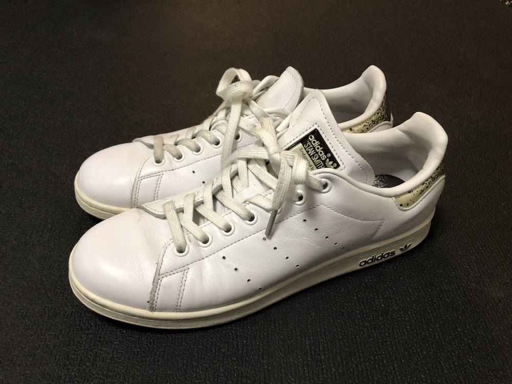 【やや傷や汚れあり】adidas スタンスミス 白銀 US10/27cm stansmith FY0229の落札情報詳細 - Yahoo!オークション落札価格検索 オークフリー