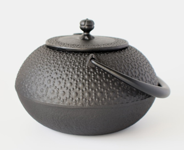 【未使用】送料300円(税込) ky131 OIGEN 南部鉄器 鉄瓶 新亀甲アラレ 1.25L 日本製 19800円相当【シンオク】の落札情報詳細 - Yahoo!オークション落札価格検索 ...