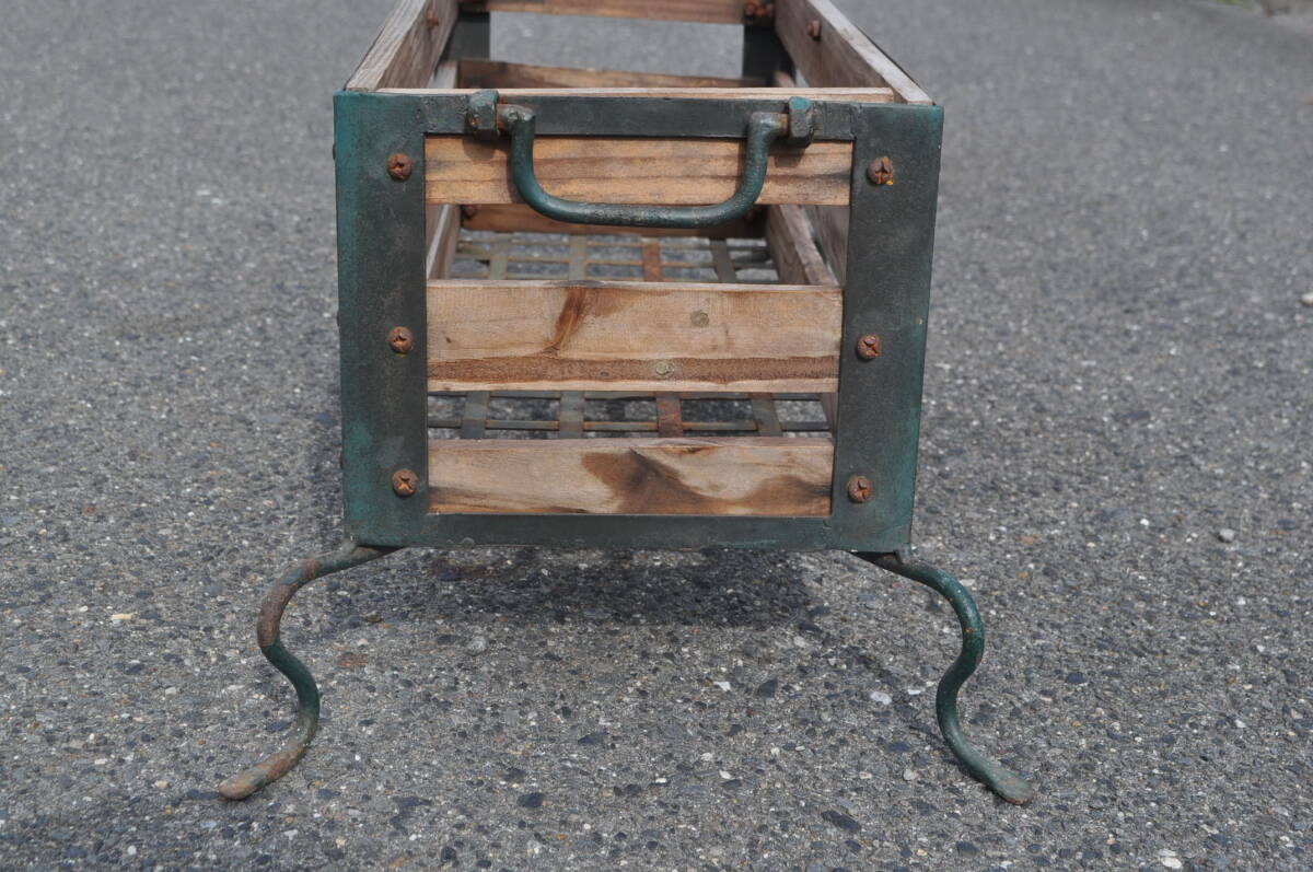 【目立った傷や汚れなし】木製 鉄枠＆鉄猫脚 植木鉢 花 収納箱 全体740x355x295ミリ 木箱610x250x200ミリの落札情報詳細 ...