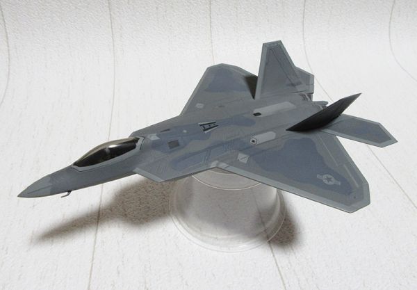 【未使用】エアファイターコレクション18号 F-22ラプター アメリカ空軍 第1戦闘航空団 第27戦闘飛行隊 隊長機 1/100 1FW FF ...