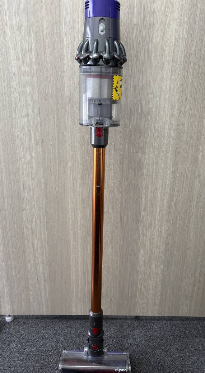 【傷や汚れあり】dyson Digital Slim Fluffy/dyson/ダイソン/SV18/サイクロン式/コードレス掃除機/ジャンクの ...