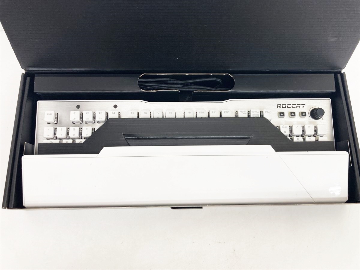 【傷や汚れあり】【1円】ROCCAT VULCAN 122 AIMO RGBメカニカルゲーミングキーボード 未検品ジャンク D08-111jy ...