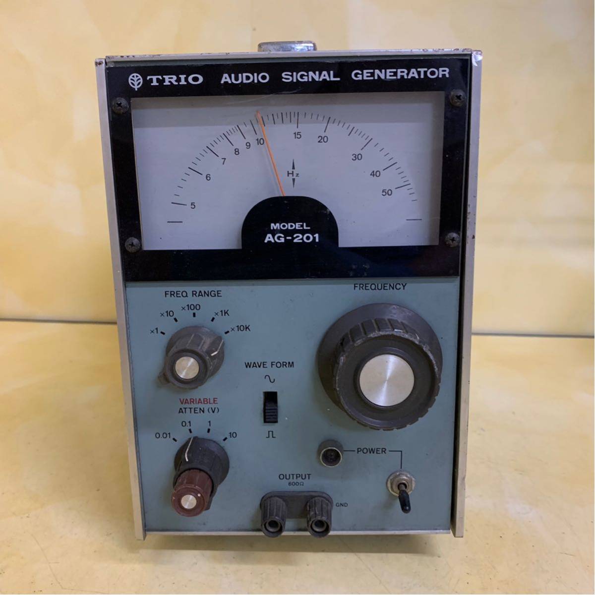 C1）TRIO トリオ audio signal generator AG-201 ジャンクの落札情報詳細 - ヤフオク落札価格検索 オークフリー