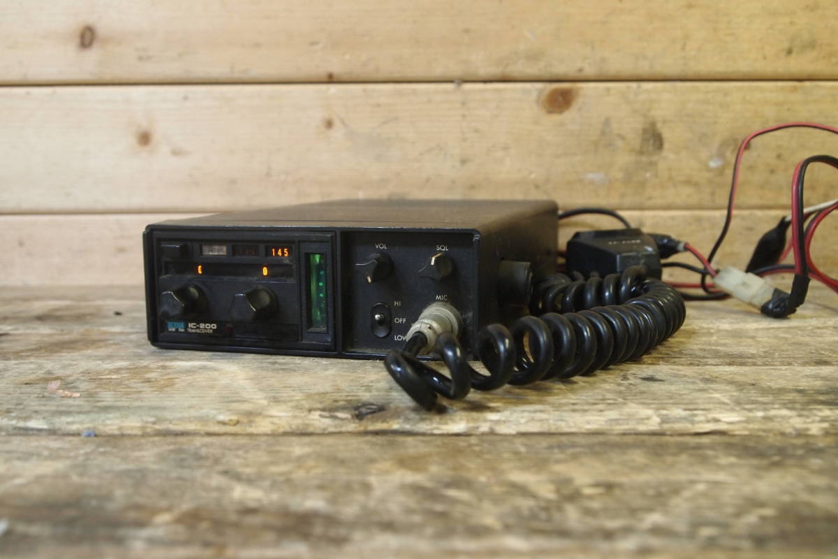 ☆ICOM アイコム IC-200 FM アマチュア無線機 トランシーバー 通電OKの落札情報詳細 - Yahoo!オークション落札価格検索 ...