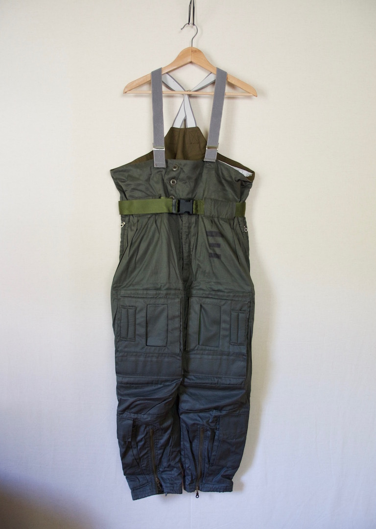 【やや傷や汚れあり】イギリス軍実物フライトパンツ RAF MK3 COLD WEATHER TROUSER 空軍 ROYAL AIR ...