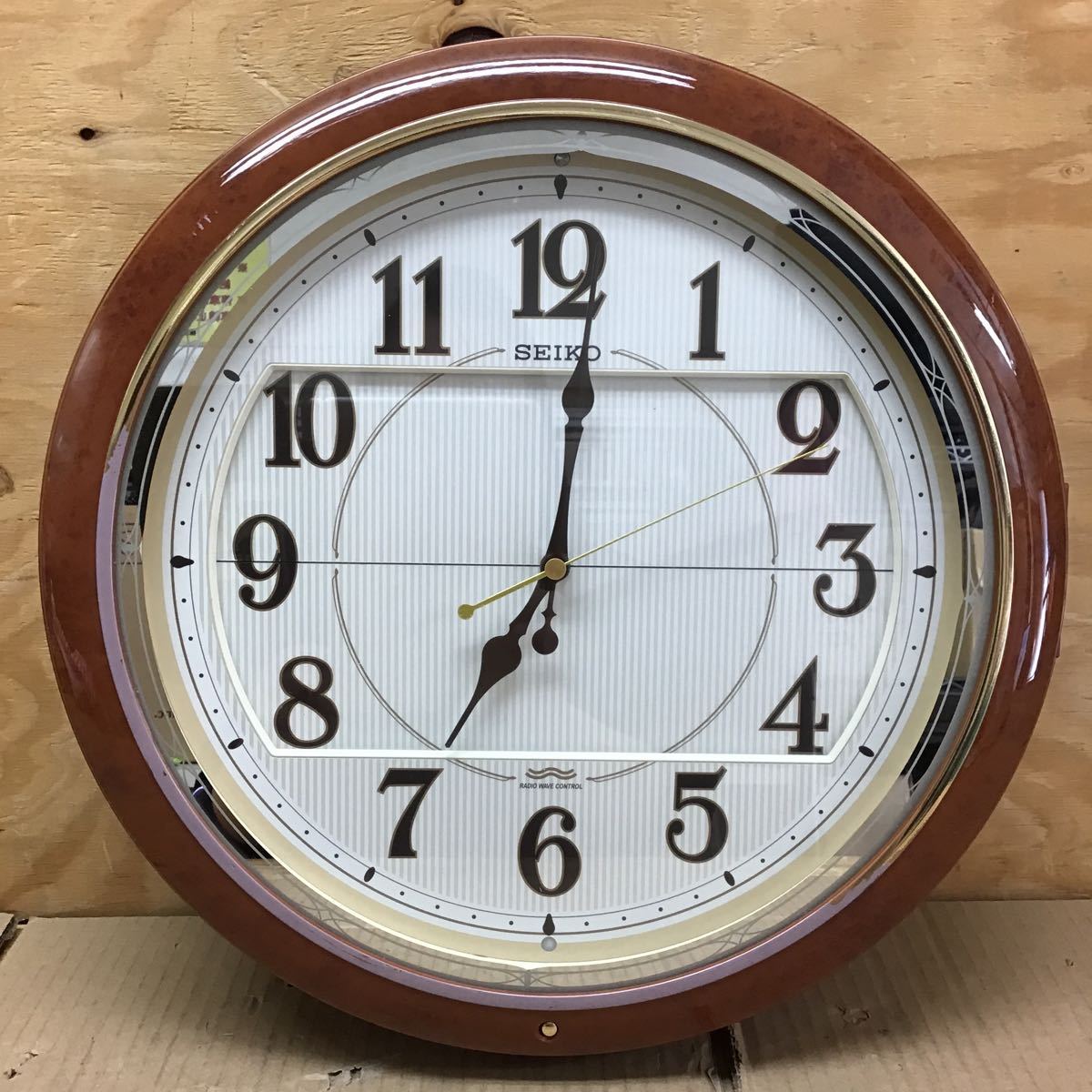 《N》セイコー 掛時計電波時計からくり時計 ウエーブシンフォニー RE559B 中古の落札情報詳細 - Yahoo!オークション落札価格検索 ...