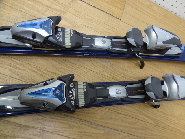 ★HEAD C140 carbon jacket 149cm〔ヘッド スキー板〕TYROLIA superlight SL10 ビンディング ...