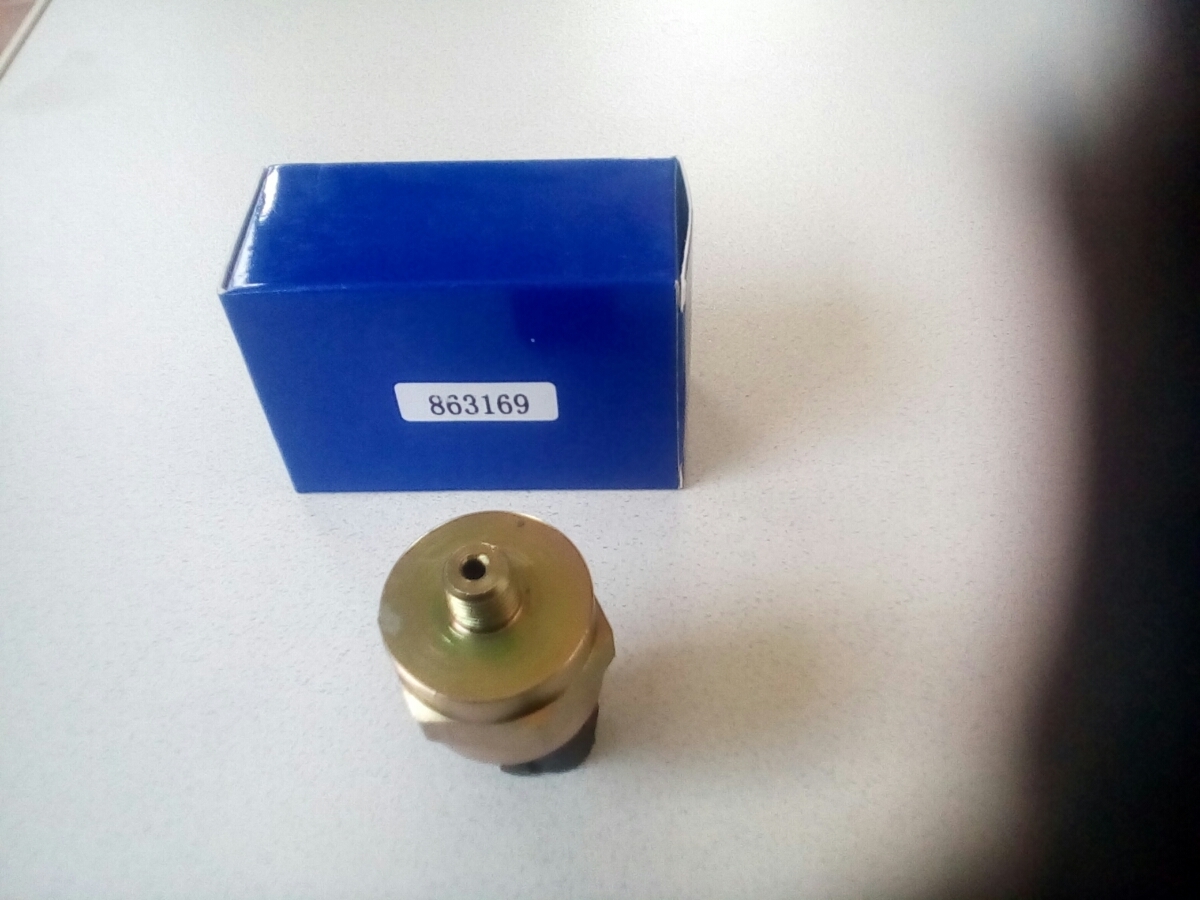 【新品】ボルボAD31,41他オイルプレッシャーモニターセンサー(863169) 新品 の落札情報詳細 - ヤフオク落札価格検索 オークフリー