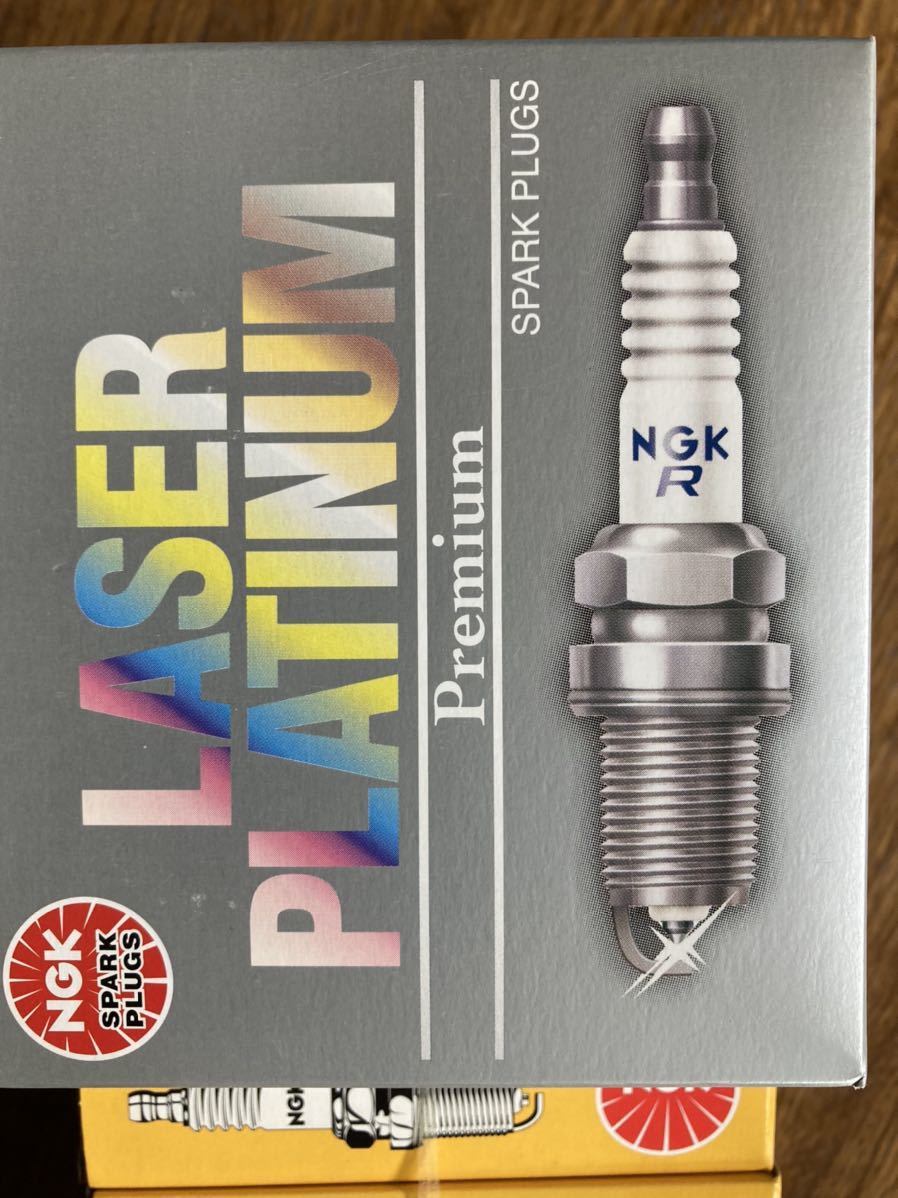 【未使用】NGKプラグ NGK スパークプラグ PLZKBR7B8G 4本セット BMW MINI R55 R57 R59 R60 純正品番 ...