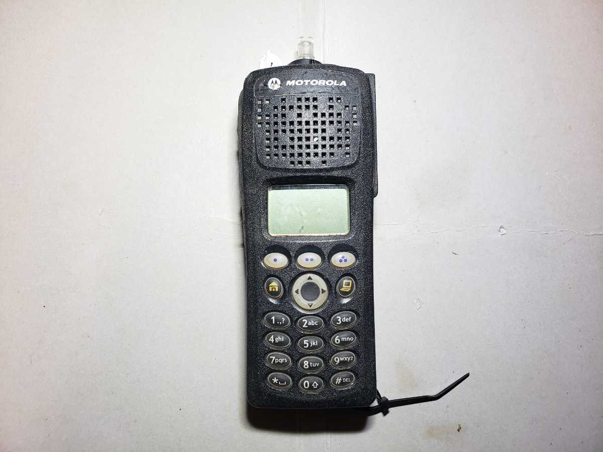 【全体的に状態が悪い】米軍 実物 無線機 MOTOROLA モトローラ XTS2500 PRC153 サバゲー 装備 トランシーバー 放出品 ...